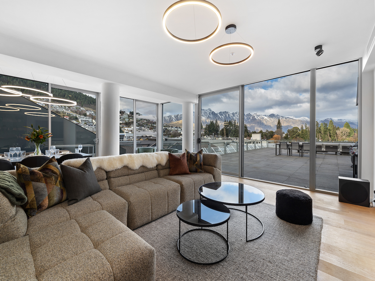 The Essence of QT Queenstown - MajorDomo