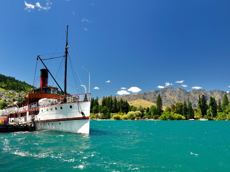 Summer in Queenstown - MajorDomo